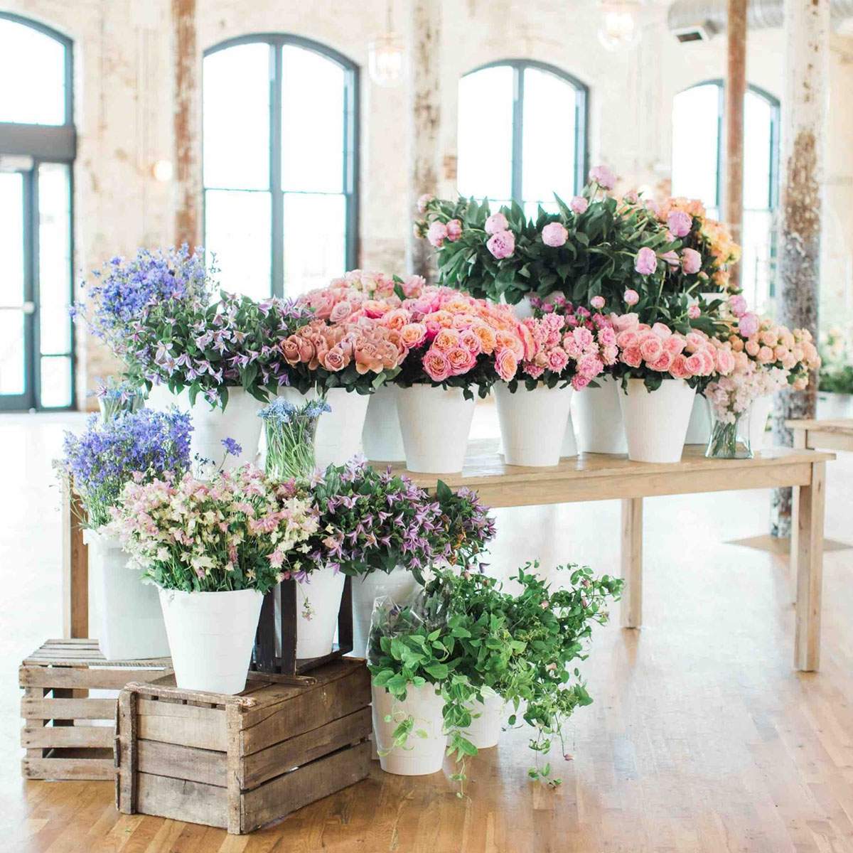 Mayesh Wholesale - Los Angeles Flower Market