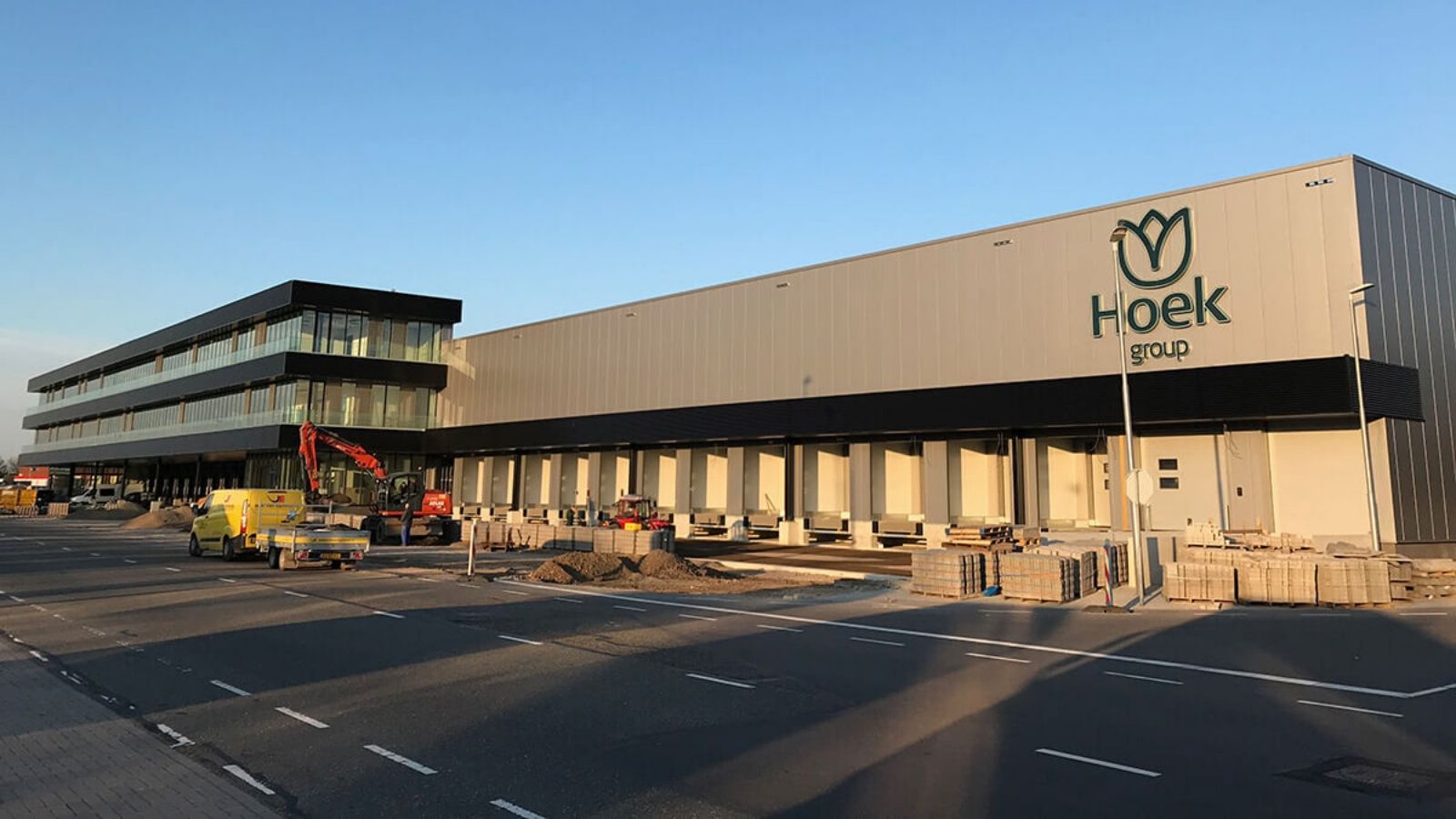 Hoek Group - Trader featured on Thursd