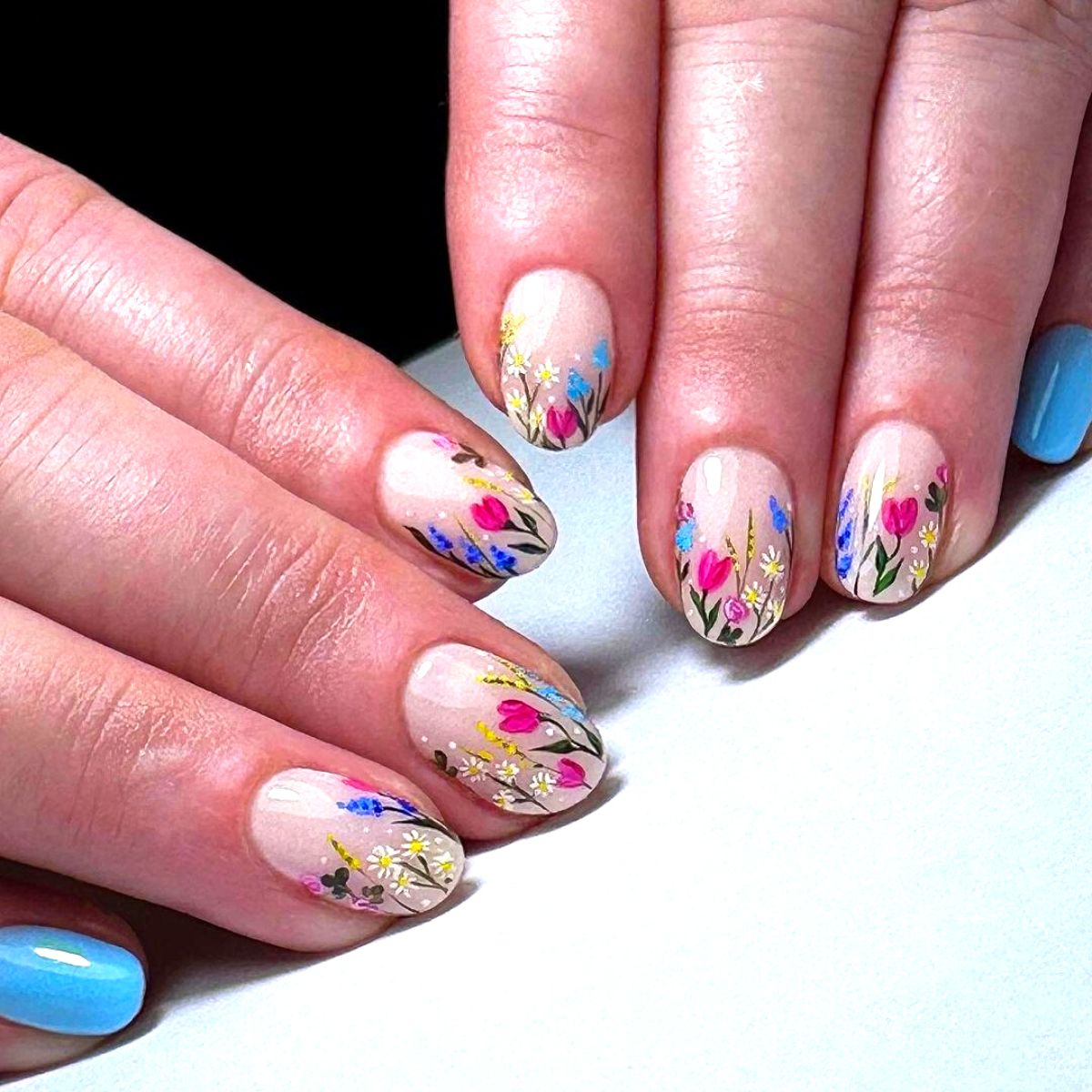 Nails Art Flowers Nails Art Flowers